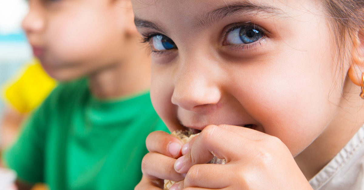 Encourage Your Kids to Snack Healthy - CHOC - Children's Health Hub